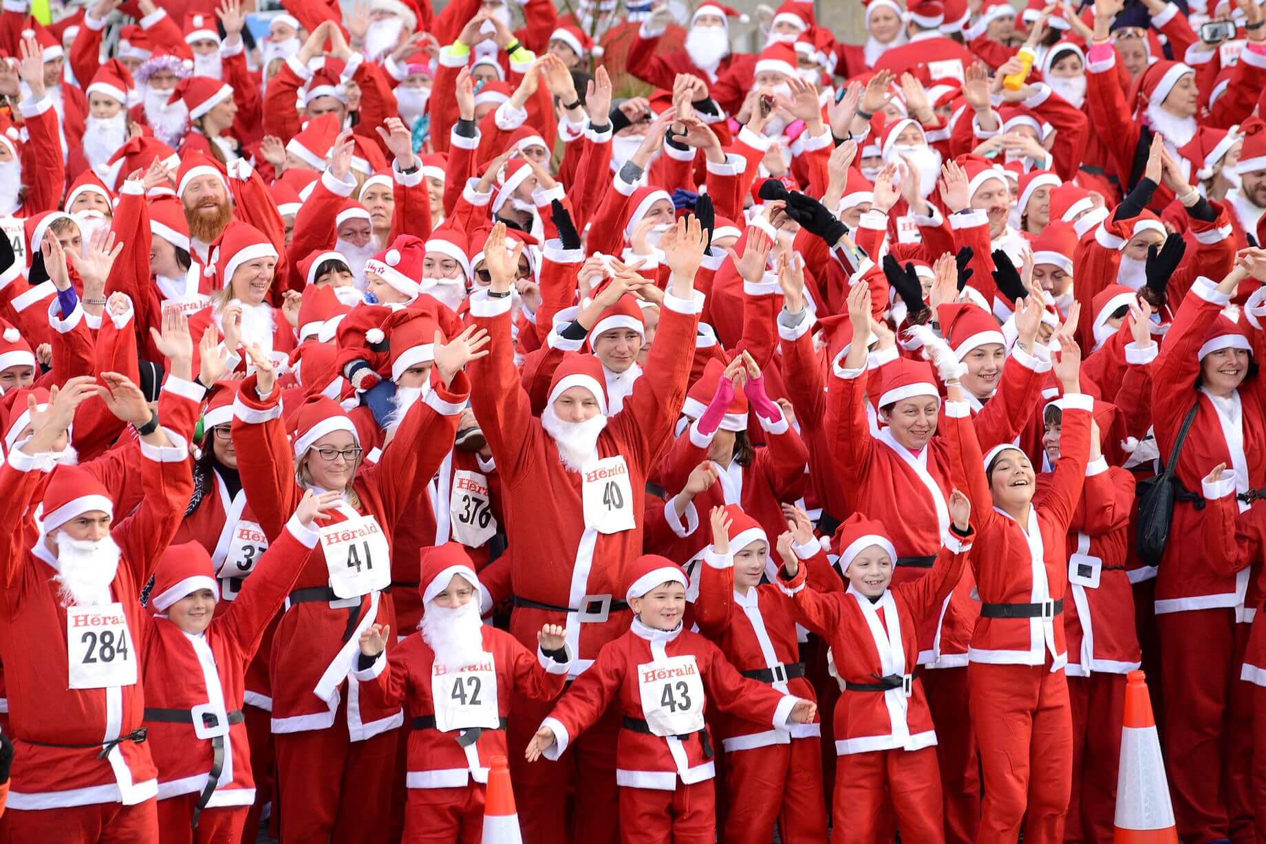 Plymouth Santa Fun Run success for EHA Plymouth team!