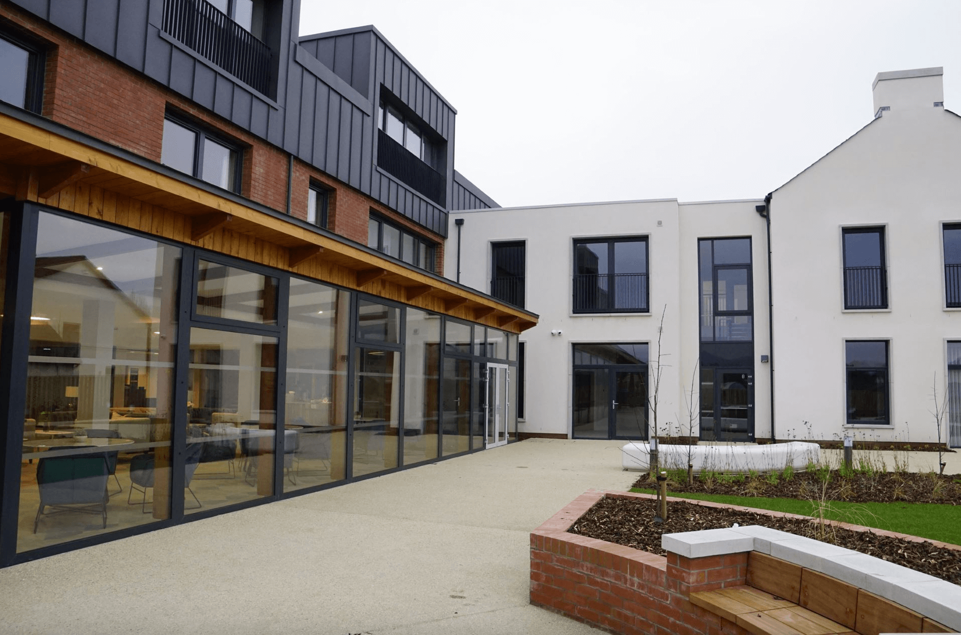 Completion Pictures: Harberton Hall, Belfast - Construction Company UK